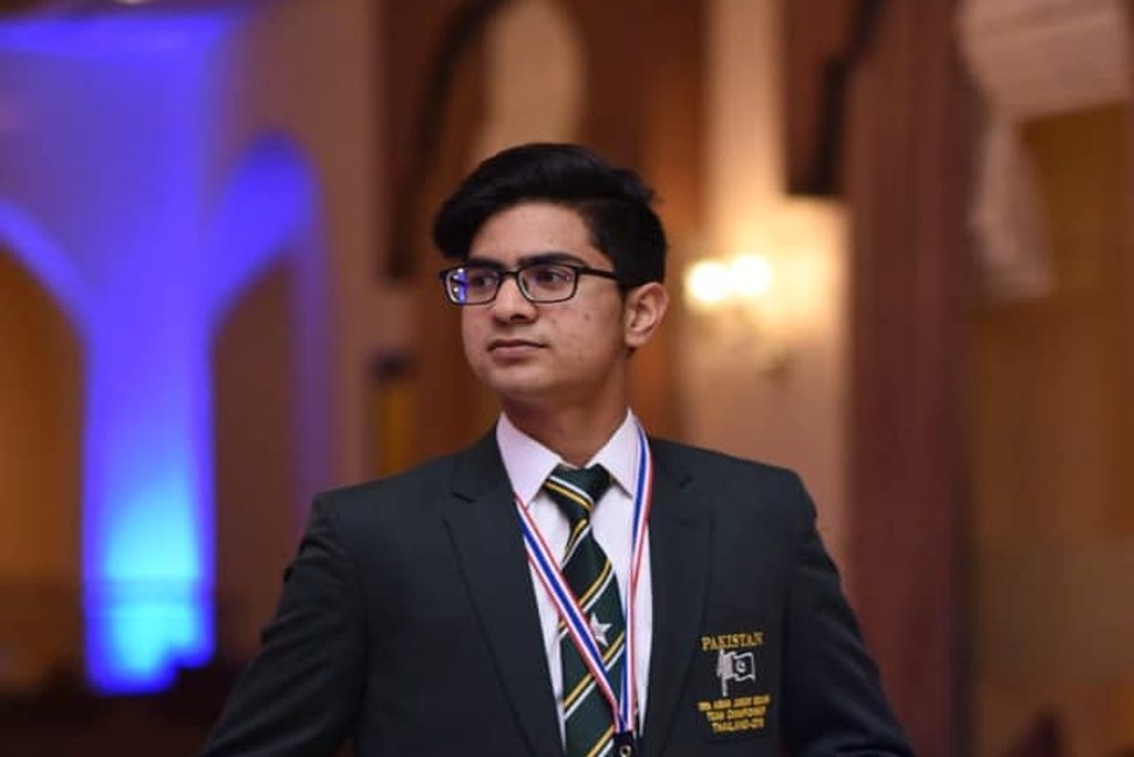 U-17 player Farhan Hashmi to play career's first PSA event names 'FMC ...