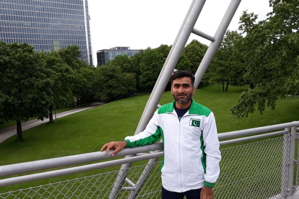 Shooter Khalil Akhtar becomes first Pakistani to qualify for 2020 ...