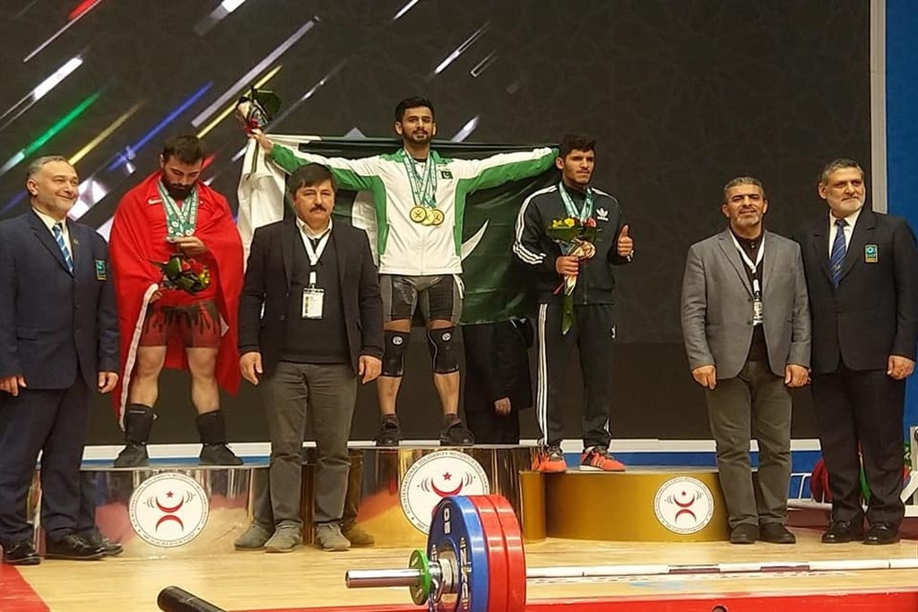Gujranwala's premier weightlifter, Talha Talib win 3 Gold in 6th ...