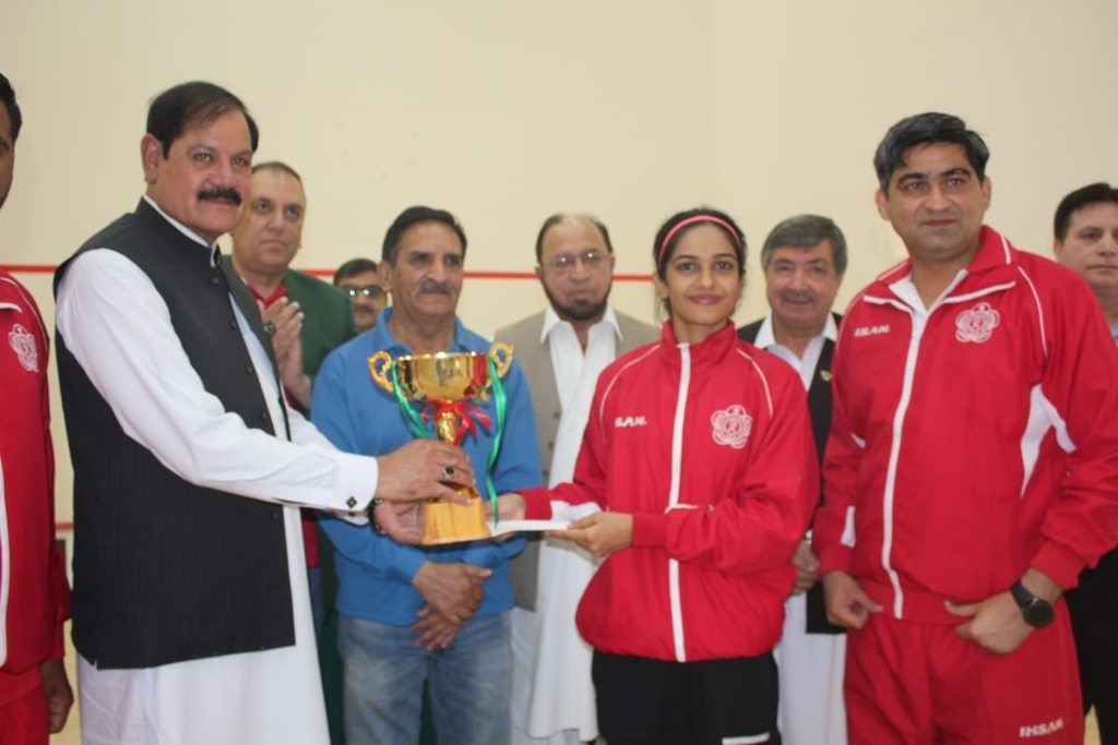 World no. 108 Faiza Zafar claims All Pakistan Women Squash C'ship 2020 ...